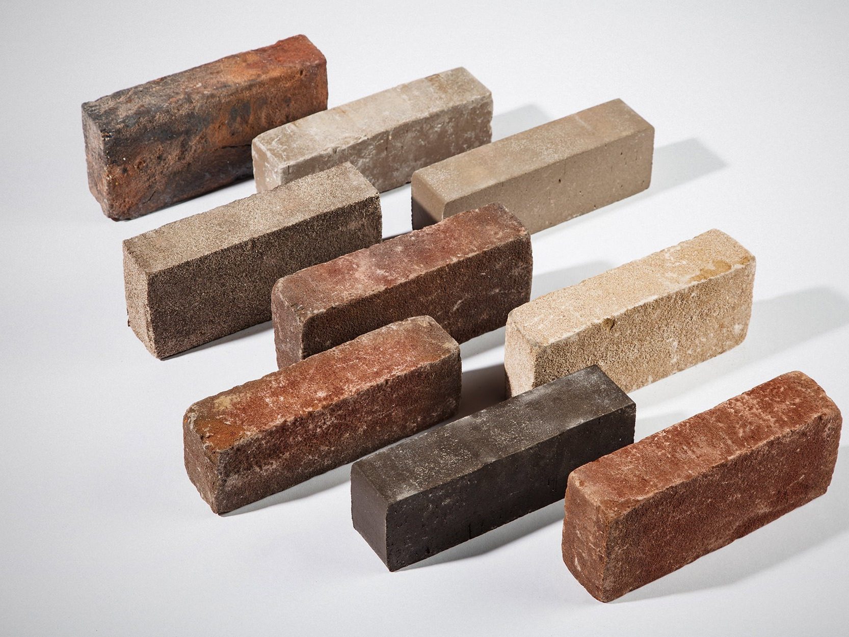 Standaard en waterpasserende keramische klinkers van Wienerberger