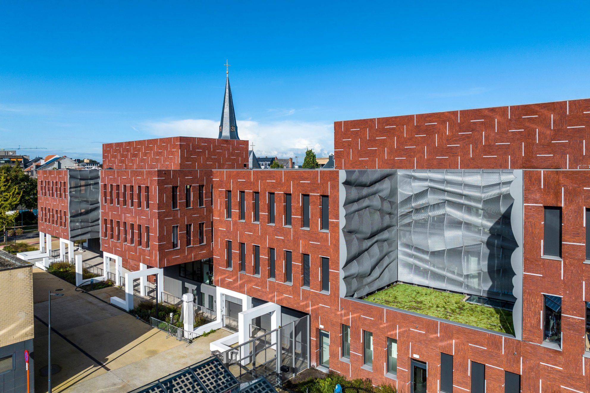 Multifunctioneel dienstengebouw in Beveren