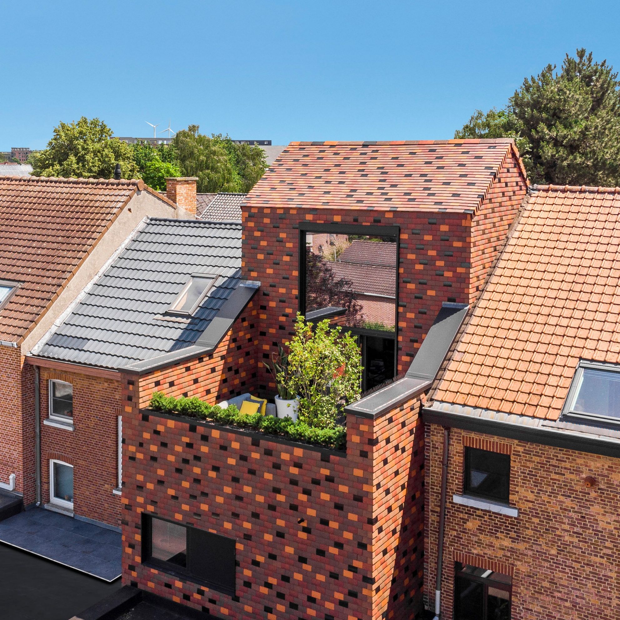Renovatie met tegelpannen in Hasselt