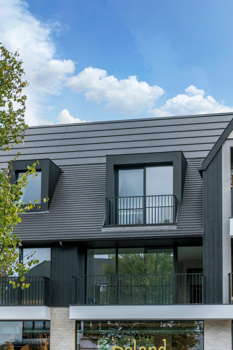 Wevolt X-Roof: esthetische en ecologische oplossing voor Residentie Parcado