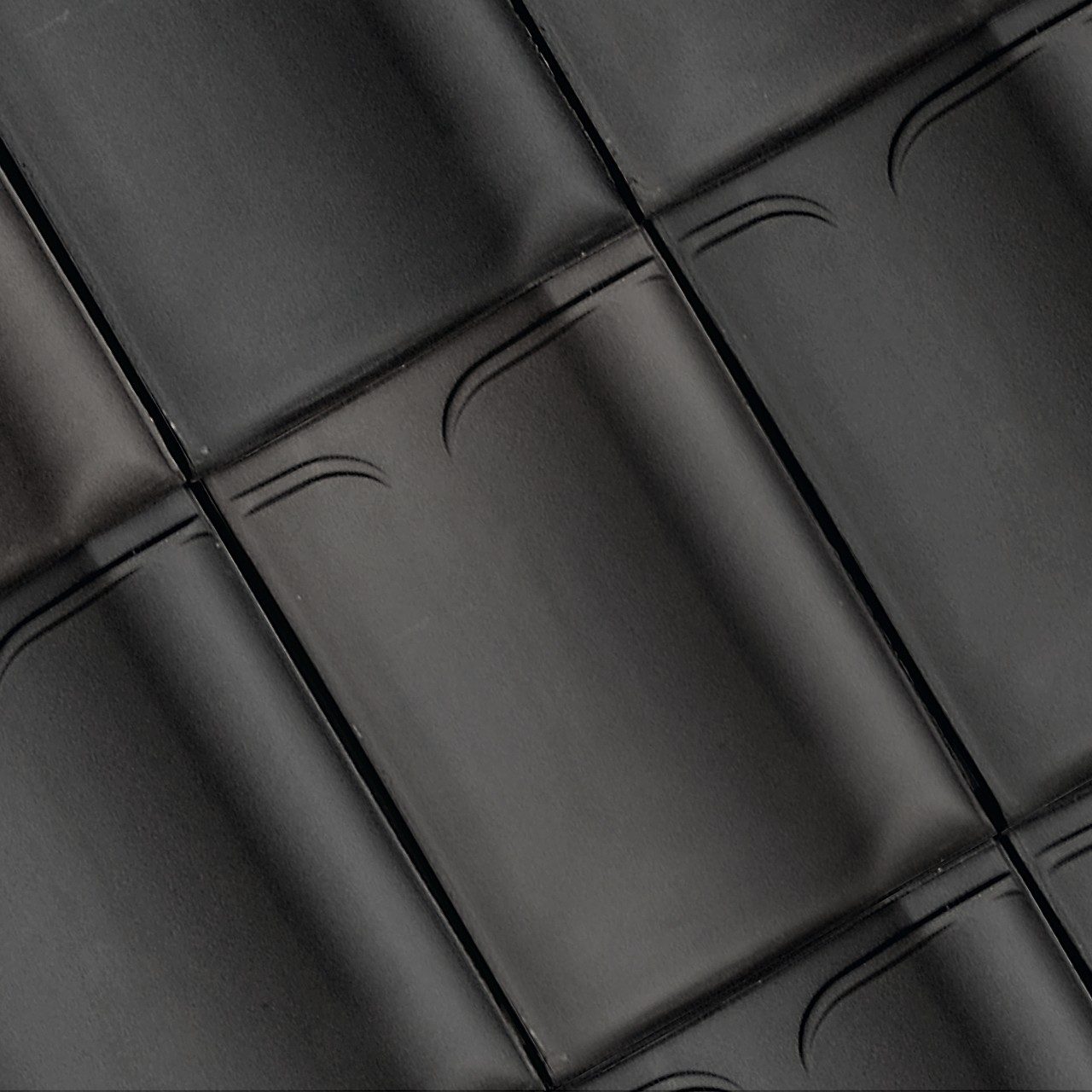 Koramic VHV - golvende keramische dakpan met een uniek kleurenaanbod