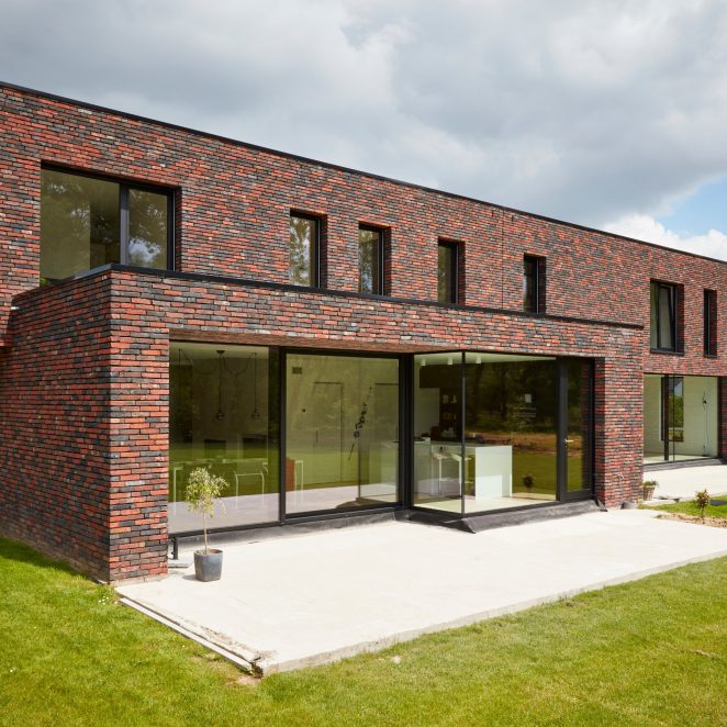 Maison Moderne Avec Brique Rouge | Ventana Blog