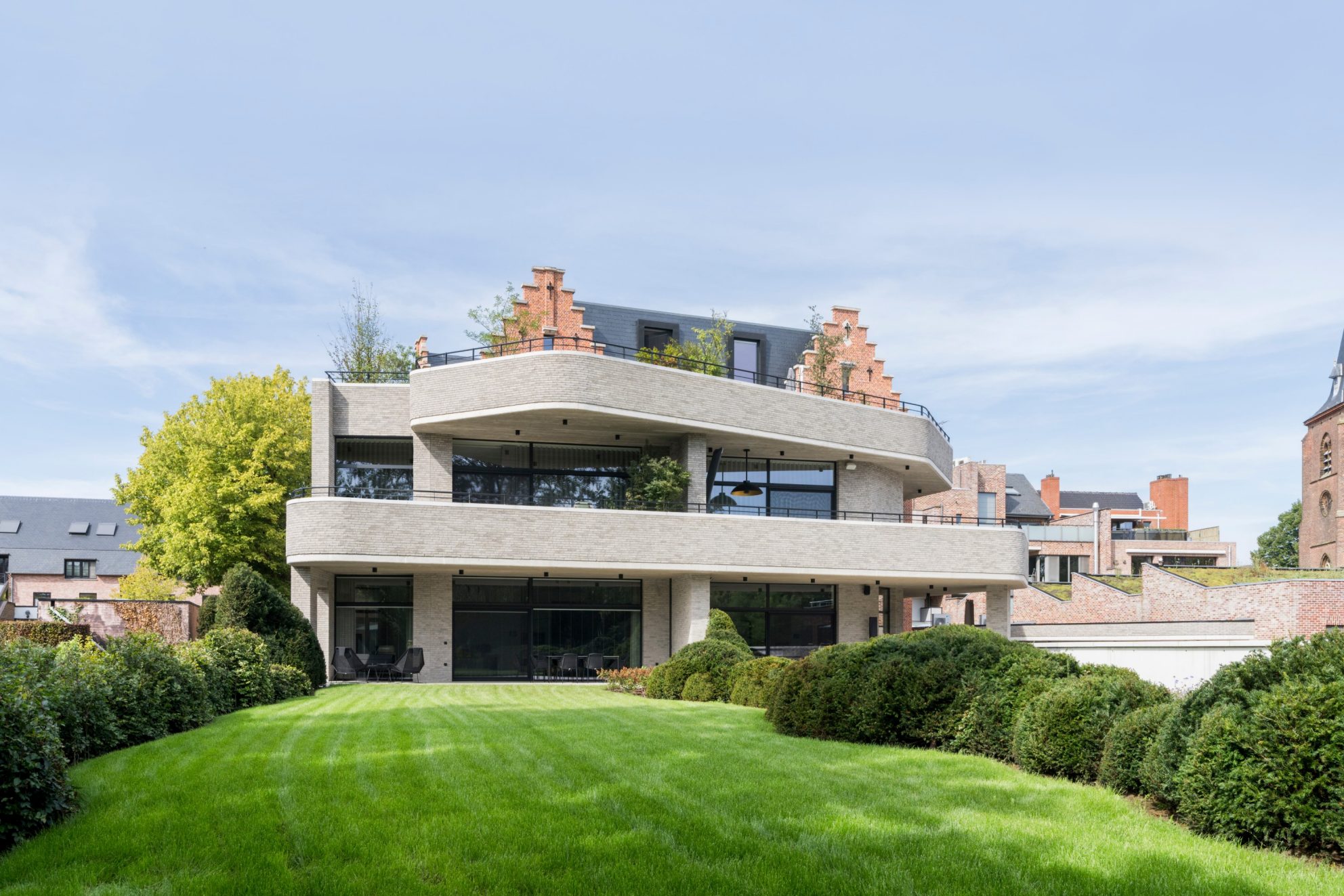 Maison des intendants transformée en appartements de luxe
